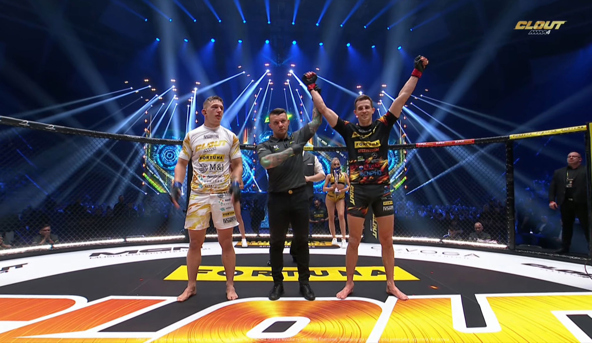 Sobierajski z łatwością pokonuje Boro na Clout MMA 4! [VIDEO]