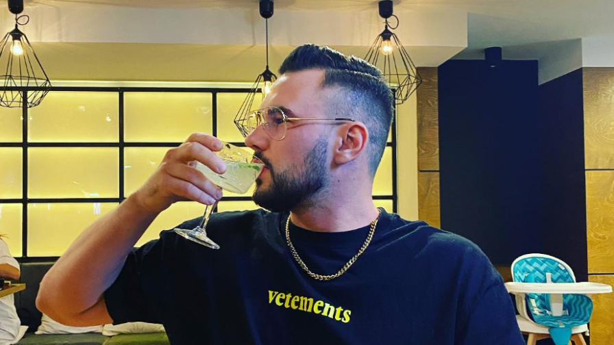 Szymool - Wiek, Kick, Twitch, Dziewczyna, Tinder, FAME MMA