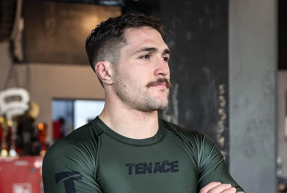 Hugo Deux - Wiek, Waga, Wzrost, MMA, Rekord, Walka